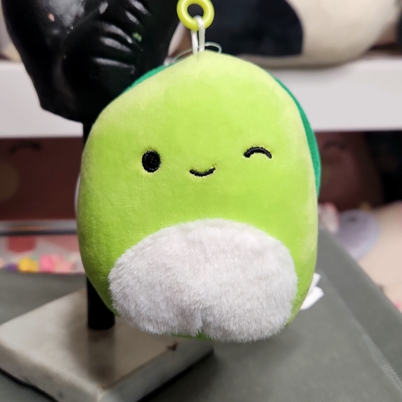 Squishmallows | Toys | Squishmallows Henry The Turtle Fuzzy Belly Clip ...
